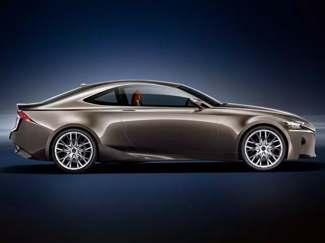 Lexus LF-CC концепциясын Париждин алдында көрсөтөт 65405_3