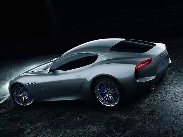 O Maserati Alfieri non entrará en produción esta década 65827_2