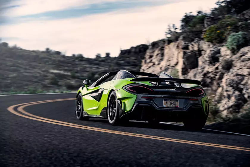 Преглед на првиот погон на McLaren 600LT Spider 2019: Кабриолет тркачки автомобил за патот 66186_42