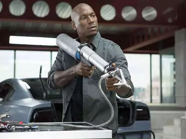 Tyrese Gibson yn Rhoi Ultimatum i Universal Studios: 'Naill ai Fi Neu'r Roc ydyw' 6620_2