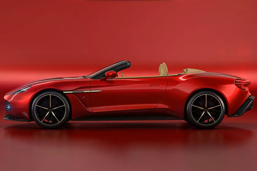 Един човек купи всичките четири Aston Martin Vanquish Zagato 6641_6