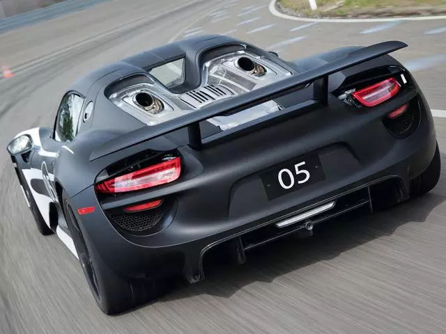 Porsche 918 Spyder ap gen anpil chans vann deyò 66433_2