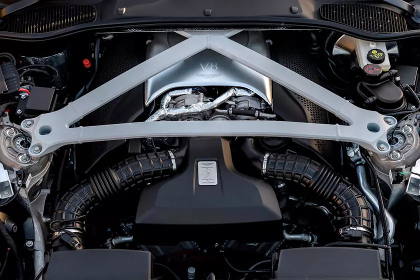 Maaaring Itapon ng Aston Martin ang V8 ng AMG Para sa Bagong Straight-Six 6657_3