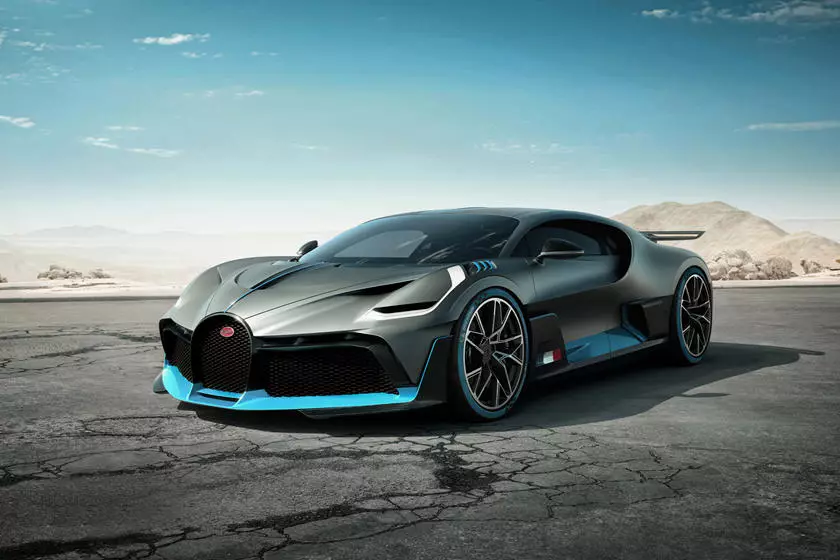 Je li Bugatti Divo Speedster spreman za debi? 66591_2