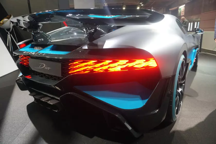 Bugatti Divo Speedster bat estreinatuko al da? 66591_6