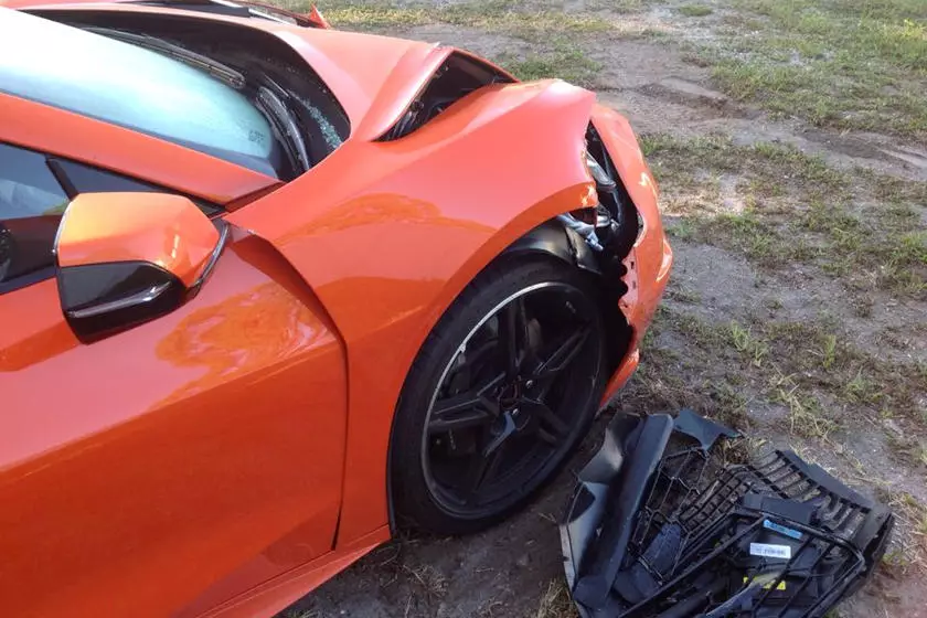 2020 Chevrolet Corvette vernietigd slechts één dag na levering 66738_10