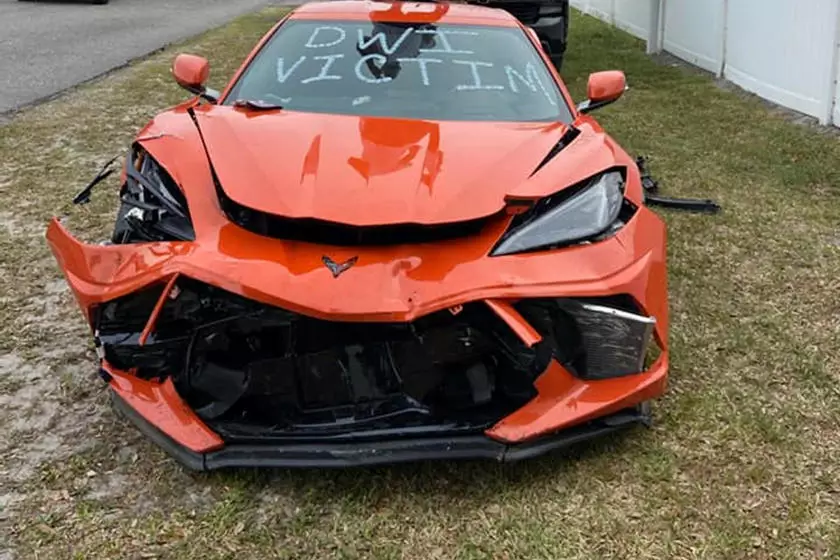 2020 Chevrolet Corvette vernietigd slechts één dag na levering 66738_4