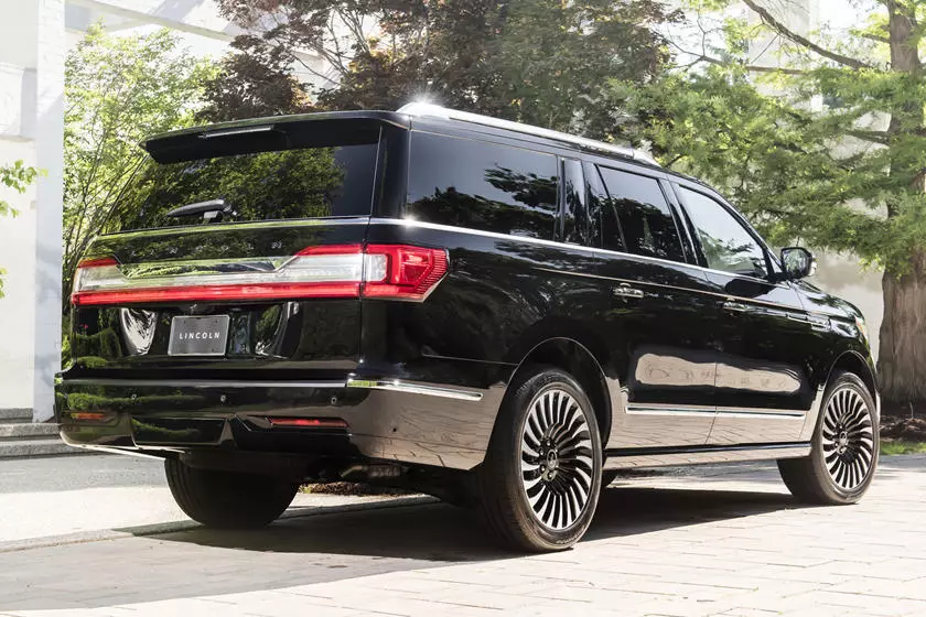 Edrychwch ar Custom Lincoln Navigator Jay Leno 66781_7