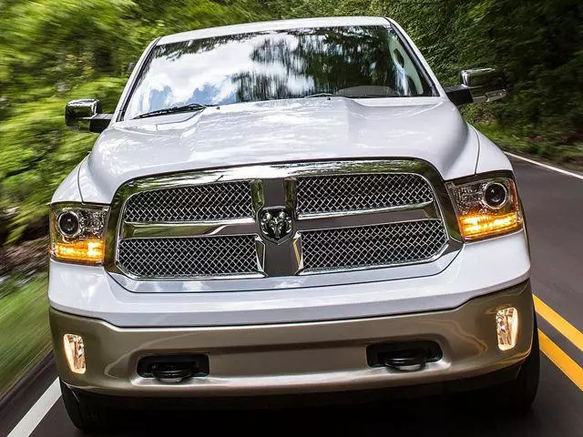 Ram 1500 Ստանալով դիզելային V6 66991_1