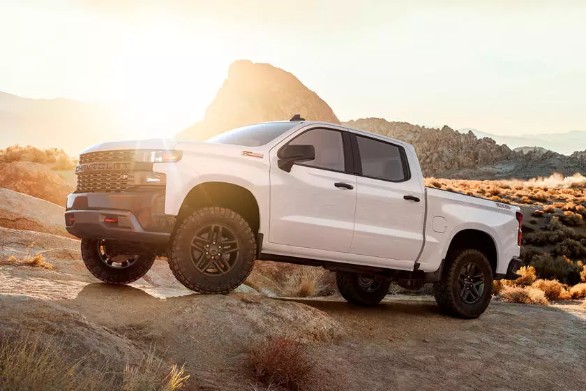 2019-2020 Chevrolet Silverado 1500 Урд өнцгөөс харах