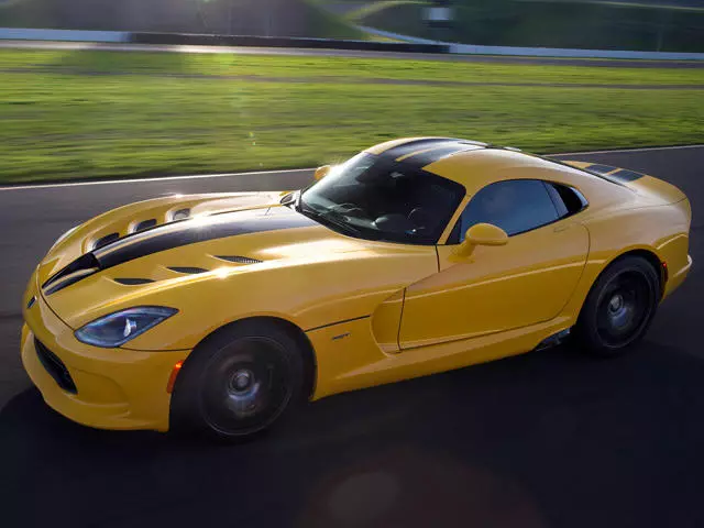 Hei Europe: Palibe SRT Viper kwa Inu 67558_1