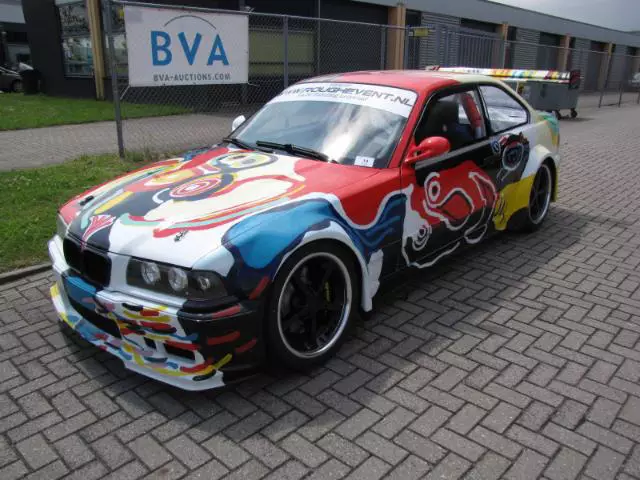 BMW E36 M3 Art Car oleh Menno Baars Disenaraikan di Holland 67564_1