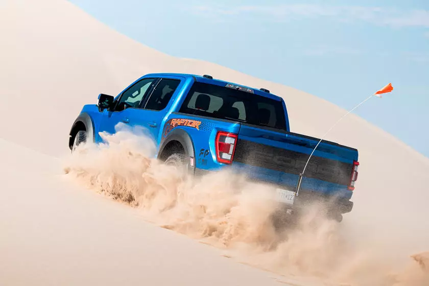 2021-2022 Ford F-150 Raptor Rückfahransicht