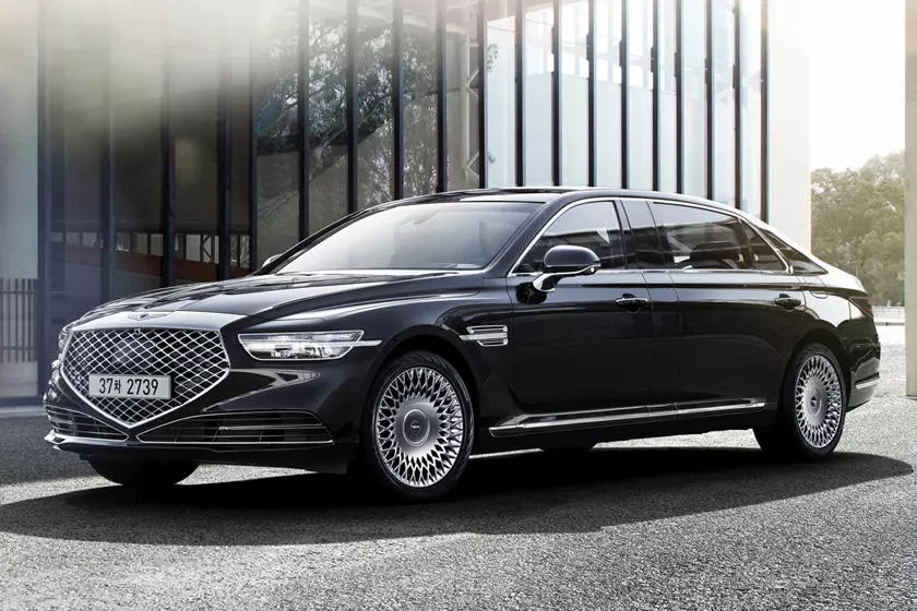 Jenesis G90 Limousine bụ otu ị si kwuo 'Maybach' na Korean 68669_1