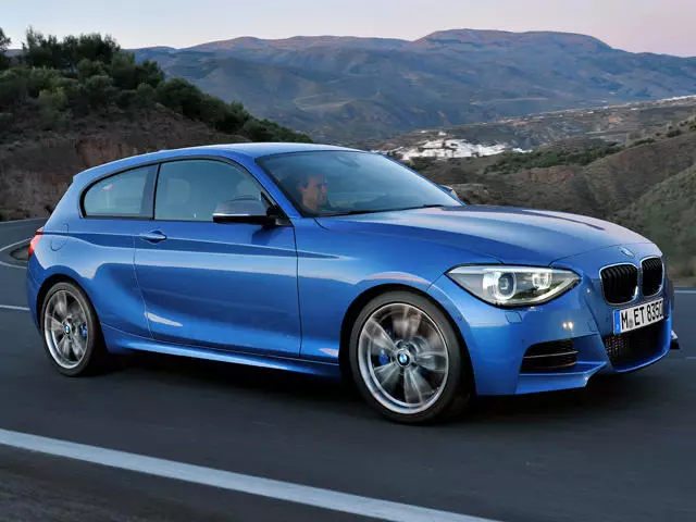 BMW ప్లానింగ్ 1 సిరీస్ M సెడాన్? 68746_2