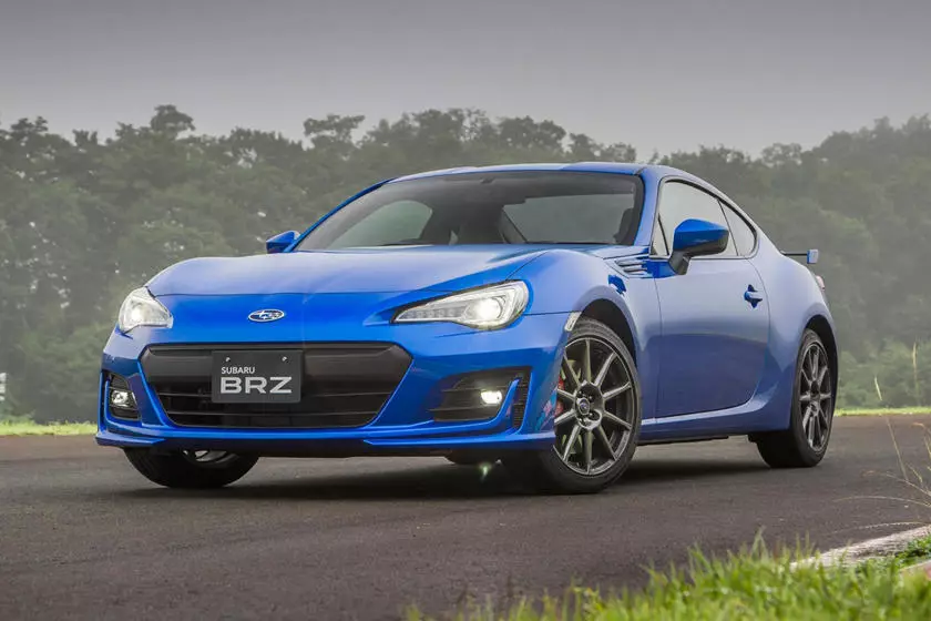 2017-2020 Subaru BRZ Saddexda Quarter ee hore ee dhinaca bidix ee muuqaalka