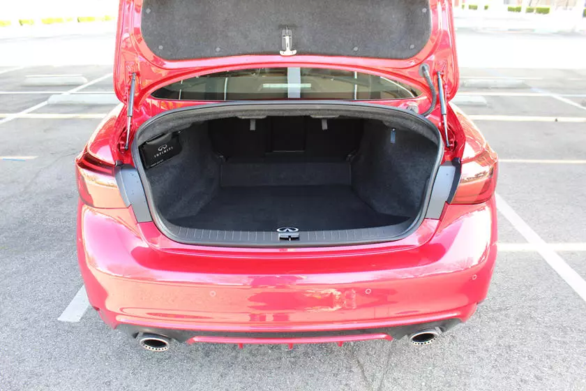 Vim li cas BMW 3 Series Trunk Suddenly Gotten Me? 68884_7