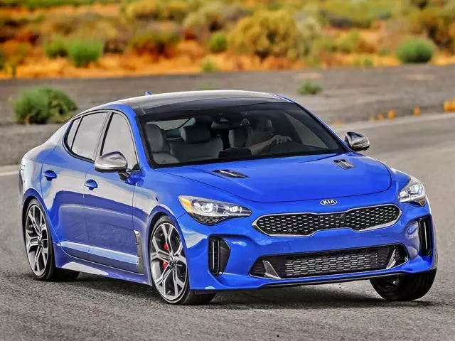 Kia Stinger Yatsopano Idzakhala Yomveka Ku America 68941_2