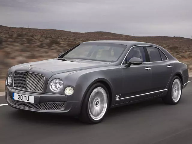 Bentley W12 Le Pese Pupọ Diẹ sii Ju 625 HP 68984_3