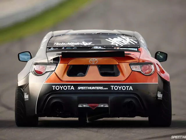 “Speedhunters” -iň “Toyota 86X Drift” awtoulagy 69012_1