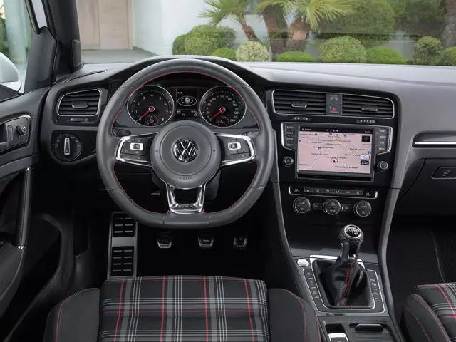 Damn, VW Nagtrabaho na sa Sunod nga Henerasyon, Technology-Rich Golf 69016_2