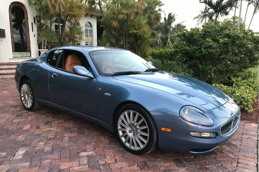 සතිපතා Craigslist සැඟවුණු නිධානය: 2002 Maserati GT Coupe 69064_1