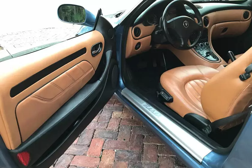 සතිපතා Craigslist සැඟවුණු නිධානය: 2002 Maserati GT Coupe 69064_7