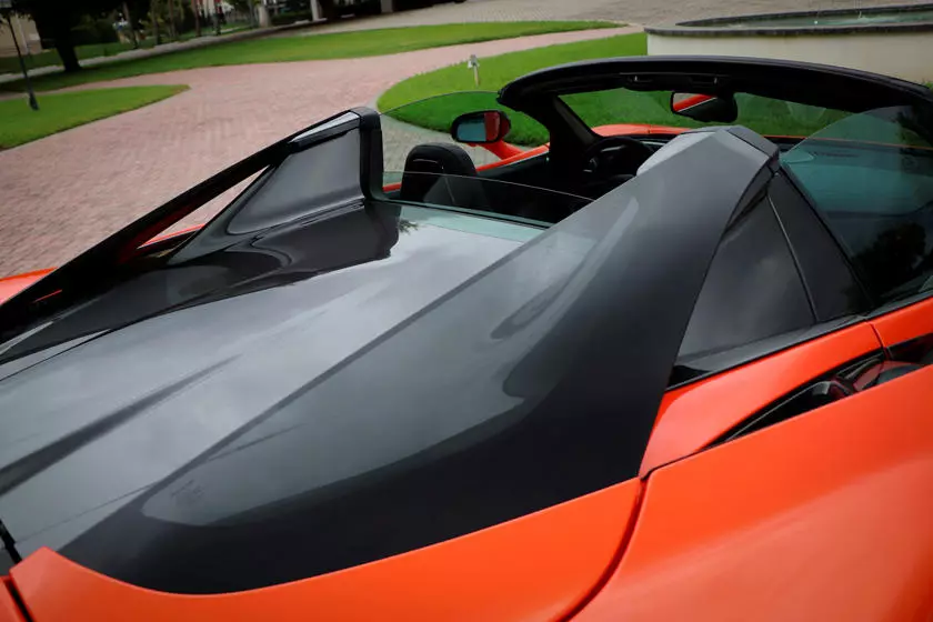 5 причини зошто McLaren 720S е најдобриот автомобил во светот 6924_18