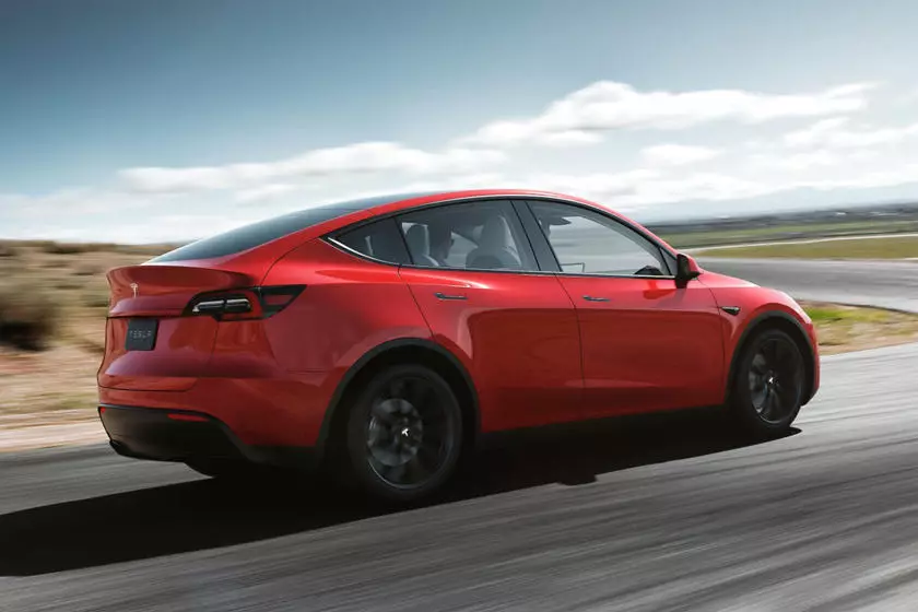 2020 Tesla Model Y að aftan