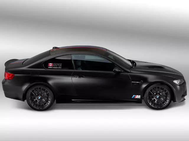 BMW გამოუშვებს M3 DTM Champion Edition-ს 69612_1