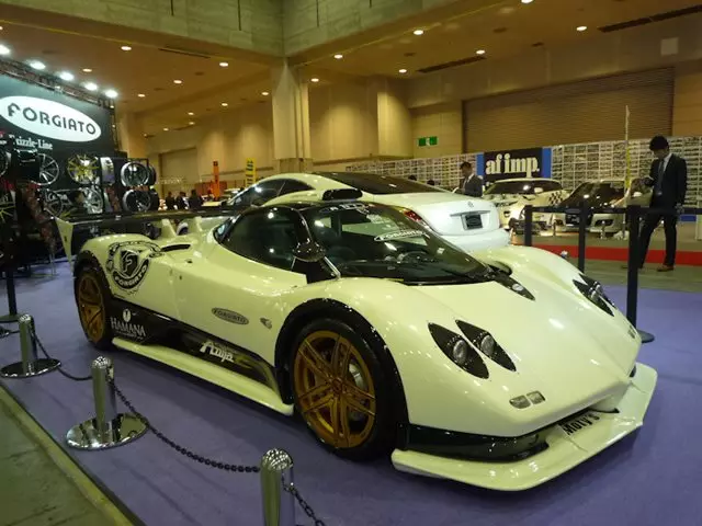 ලොව ප්‍රථම Pagani Zonda Bodykit 69746_1