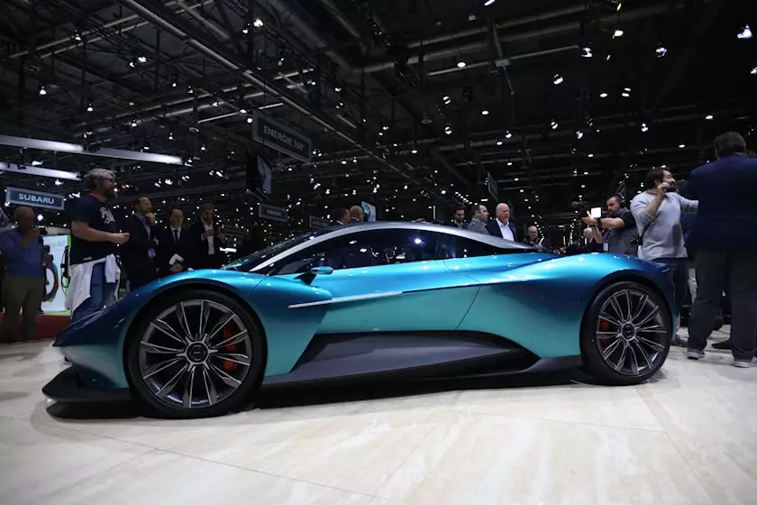 Aston Martin se preparando para lutar contra Ferrari 296 GTB em 2023 6982_8