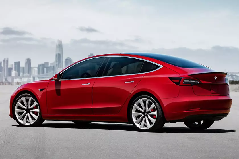 Tesla dia namokatra ny modely faha-100,000 faha-3 azy taorian'ny herintaona monja 70115_5