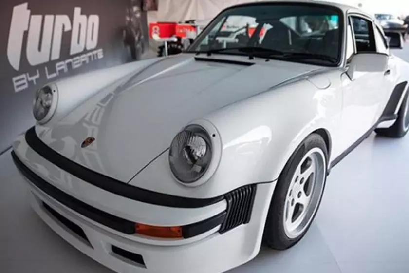 คนเหล่านี้จะใส่เครื่องยนต์ Formula 1 1,000 แรงม้าใน Porsche 911s คลาสสิก 70235_2