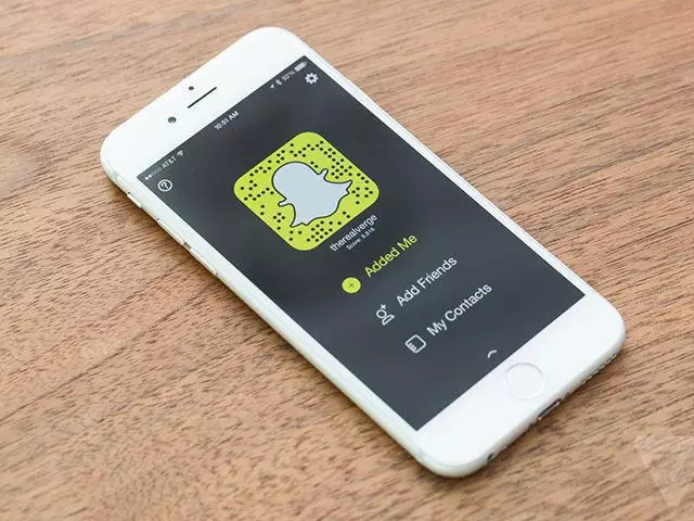 Tá Snapchat á n-agairt as timpiste gluaisteáin uafásach a chur faoi deara 70799_1