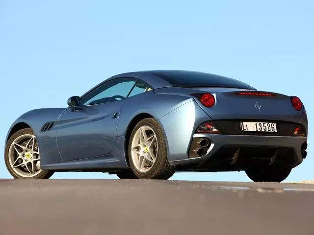 Ferrari გეგმავს ტურბოდამუხტვაზე გადასვლას 71328_2