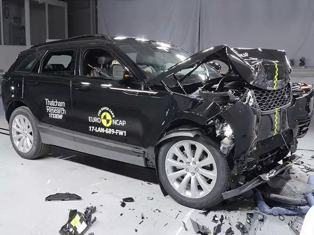 La Range Rover Velar è uno dei SUV più sicuri della sua categoria 71486_1