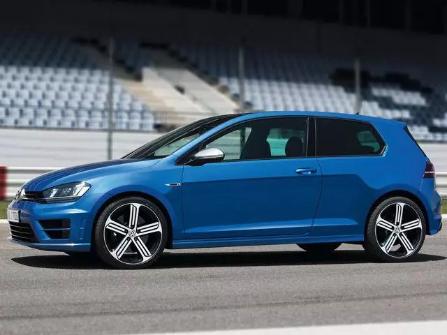 Palibe Chitsimikizo Cha Volkswagen Golf R Yaku US 71546_1