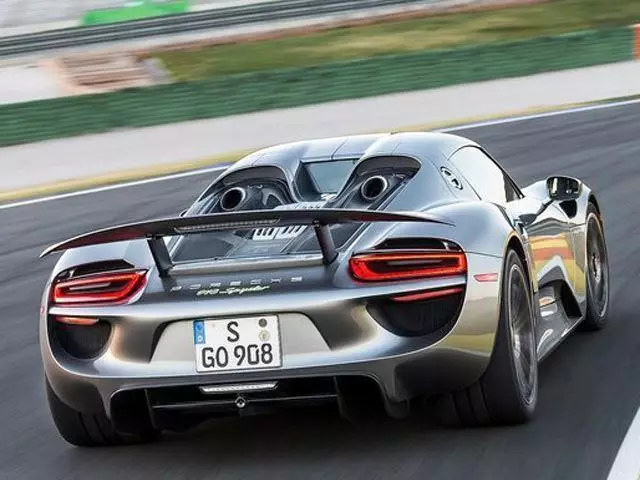 这款巫毒蓝色保时捷 918 Spyder 是独一无二的 7174_2