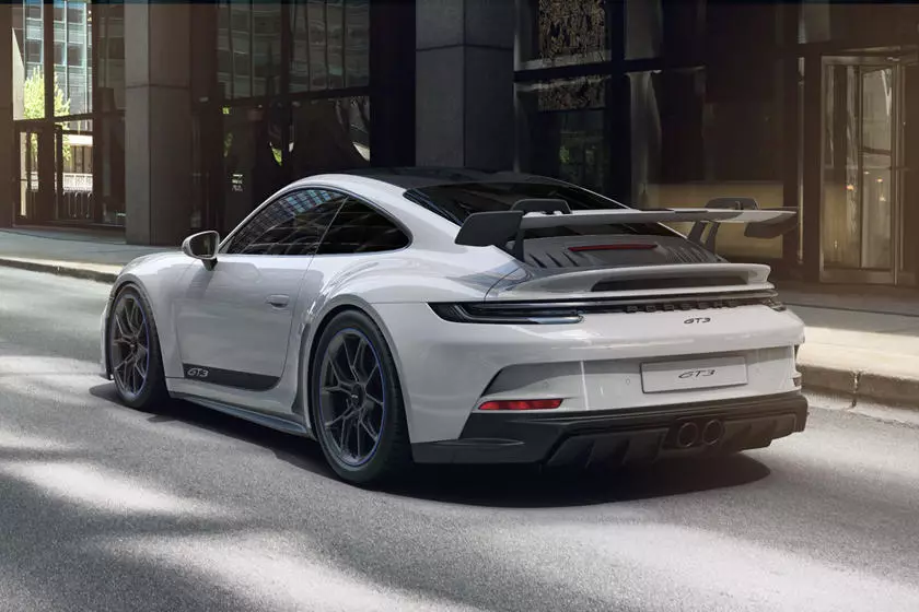 Wepụta oge iji wuo Porsche 911 GT3 ọhụrụ 71780_9