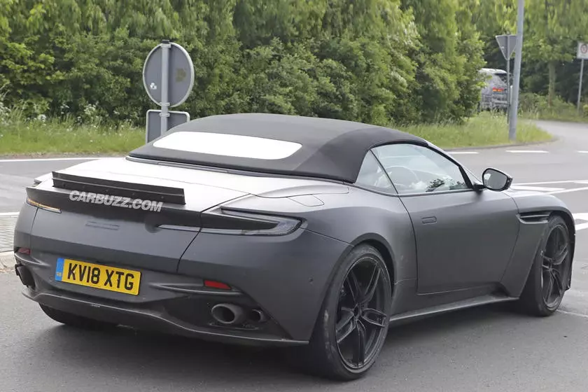 Aston Martin DBS Superleggera Fersiwn AMB Volante A Poeth Wedi'i Gadarnhau'n Swyddogol 72142_3