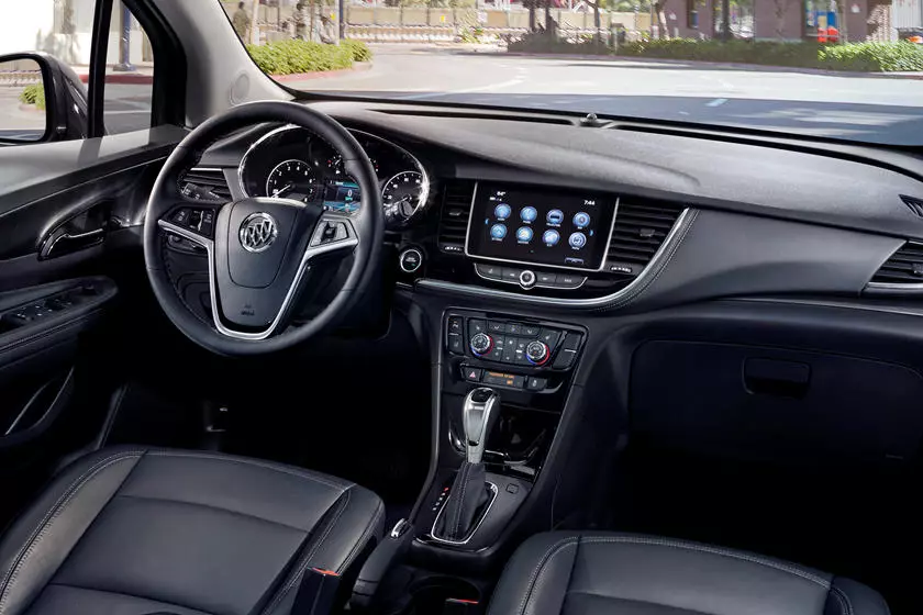 Núna geturðu keypt Buick Encore 2019 með 20 prósent afslætti 72207_7