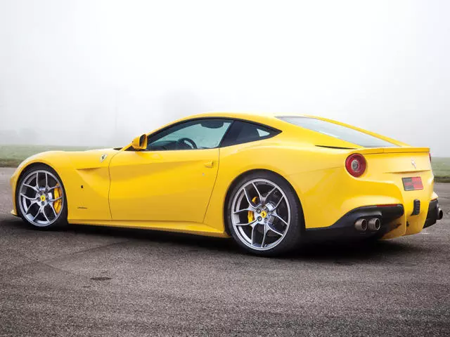 Novitec Rosso எழுதிய Ferrari F12 Berlinetta 72244_3