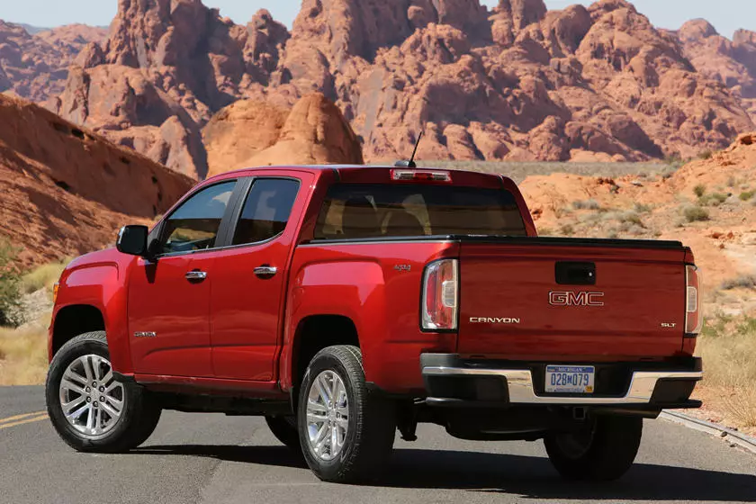 Vous voulez économiser 3 000 $ sur un GMC Canyon 2018 ? Voici comment 72500_2