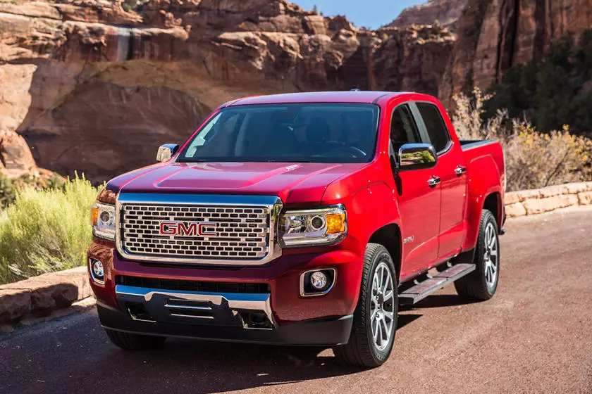 Wolle jo $ 3,000 besparje op in 2018 GMC Canyon? Hjir is hoe 72500_9