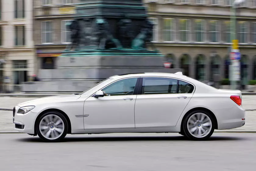 BMW 7 Series V12-Powered Li Dewletên Yekbûyî hate bibîranîn 72536_4