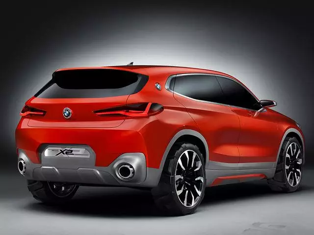 BMW X2 Alarinrin jẹ Agbekale A ko le duro Lati Wo Ṣiṣe iṣelọpọ 72615_1