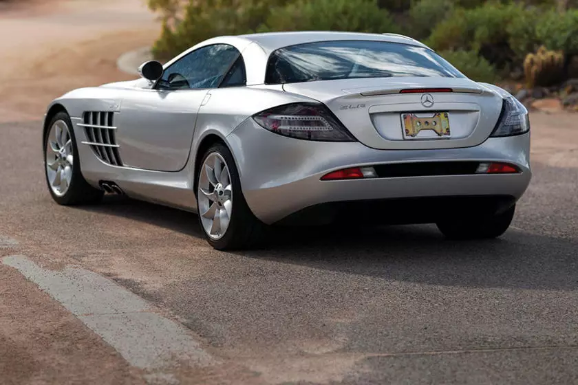 Mercedes SLR သည် စူပါကားစျေးနူန်းတစ်ခုဖြစ်သည်။ 7263_13