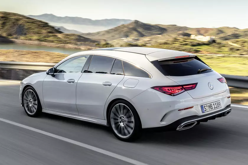 Entsha Mercedes CLA Shooting Brake Ibonelela ngeGumbi Ngaphakathi 72704_8