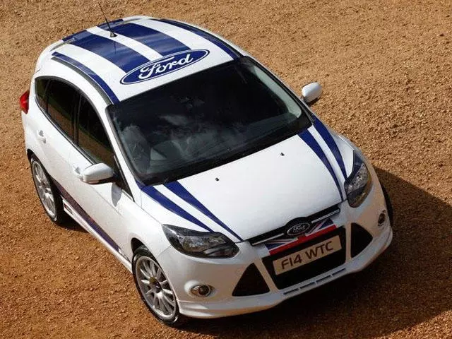 Արենան բացահայտում է Ford Focus WTCC Edition-ը 72768_1